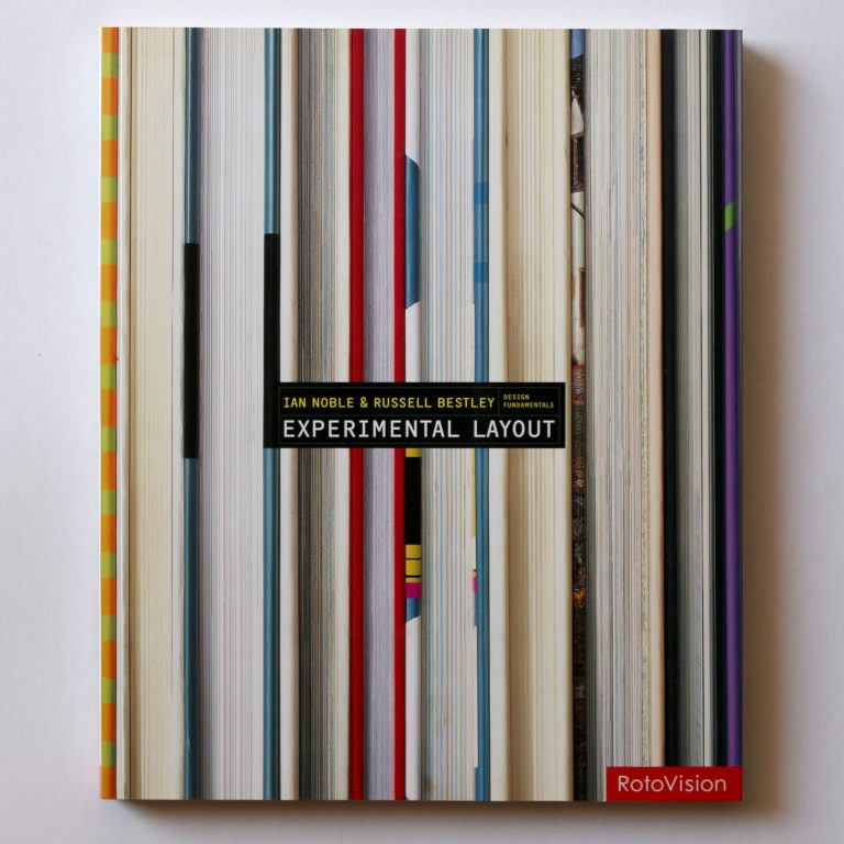 FORMATOS EXPERIMENTALES : Libros / Folletos / Catálogos